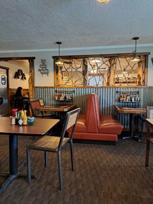 THE RUSTED SPOON - Updated October 2025 - 122 Photos & 250 Reviews ...