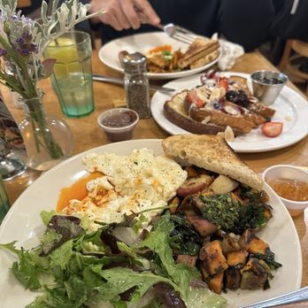 MARIGOLD KITCHEN - Updated November 2025 - 855 Photos & 895 Reviews ...