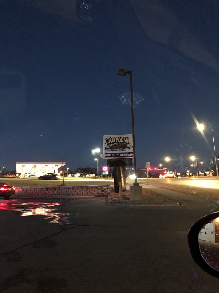 RIVERSIDE CAR WASH - Updated December 2025 - 11 Photos - 2806 NW Vivion ...