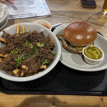 SONDER BREWING TAPROOM & BEER GARDEN - Updated April 2026 - 252 Photos ...