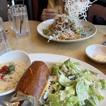 THE CHEESECAKE FACTORY - Updated June 2024 - 720 Photos & 558 Reviews ...