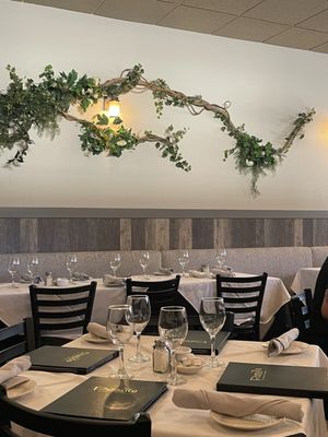 Photo of Russillo Pizzeria & Ristorante - West Caldwell, NJ, US. Interior