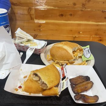 PAPAREPAS VENEZUELAN FOOD - Updated July 2025 - 112 Photos & 94 Reviews ...