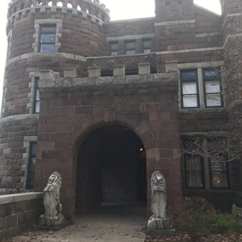 LAMBERT CASTLE - Updated October 2025 - 213 Photos & 20 Reviews - 3 ...