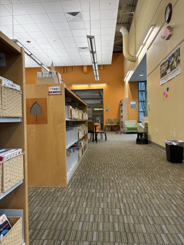 OAKTON LIBRARY - Updated September 2025 - 18 Reviews - 10304 Lynnhaven ...