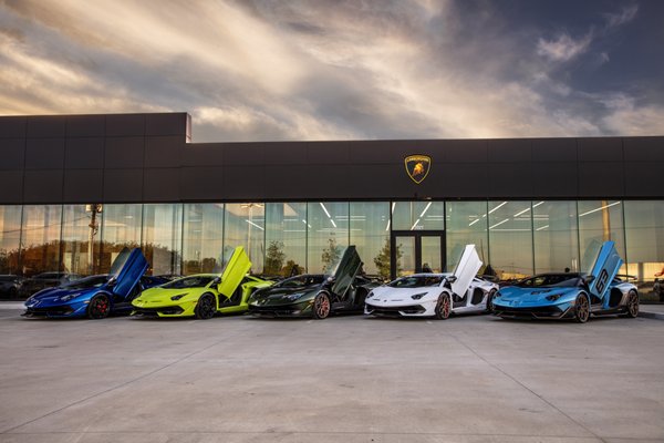 LAMBORGHINI HOUSTON - Updated December 2025 - 77 Photos & 24 Reviews ...