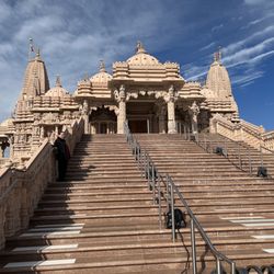 BAPS SHRI SWAMINARAYAN MANDIR - LOS ANGELES - 2179 Photos & 272 Reviews ...