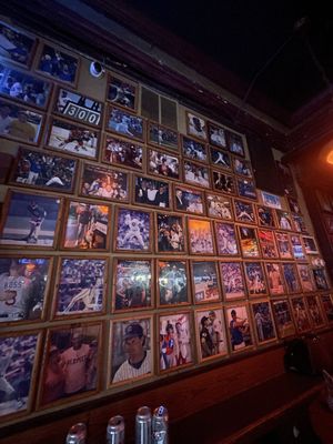 SLUGGERS WORLD CLASS SPORTS BAR - Updated December 2025 - 217 Photos ...