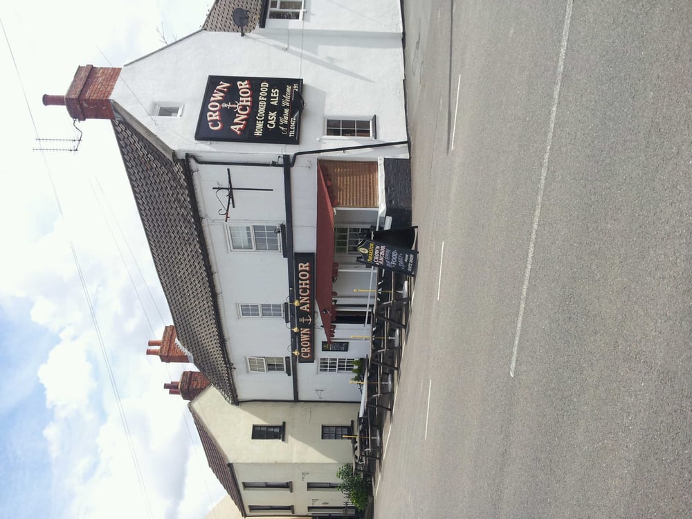 CROWN & ANCHOR - Updated April 2024 - Tetney Lock, Grimsby ...