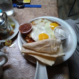 CRACKERS & CO. CAFE - Updated January 2026 - 589 Photos & 799 Reviews ...