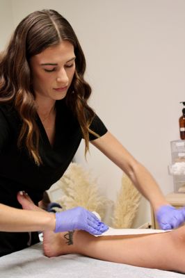 BEACHSIDE WAX AND GLOW - Updated August 2025 - 27 Photos - 1050 ...