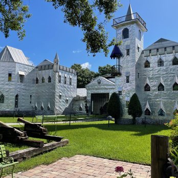 SOLOMON’S CASTLE - Updated December 2025 - 364 Photos & 99 Reviews ...