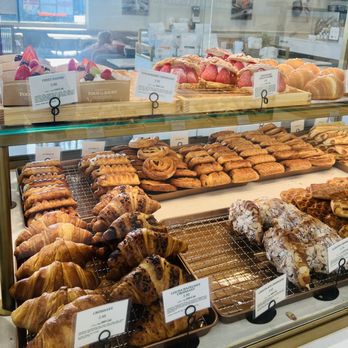 TOUS LES JOURS - Updated November 2024 - 132 Photos & 14 Reviews - 15 W Golf Rd, Arlington ...