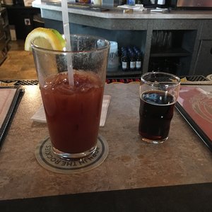 PEA PATCH MOTEL & SALOON - Updated July 2024 - 29 Photos & 62 Reviews ...