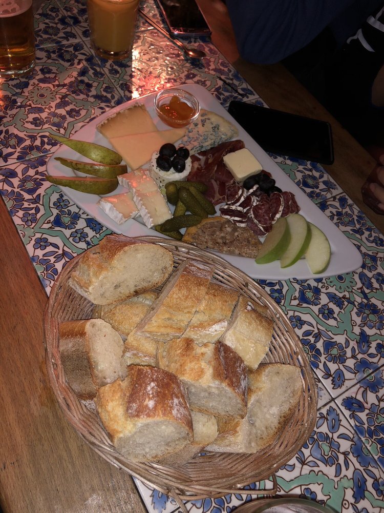 CHEZ PRUNE - 56 Photos & 179 Reviews - 36 rue Beaurepaire, Paris ...