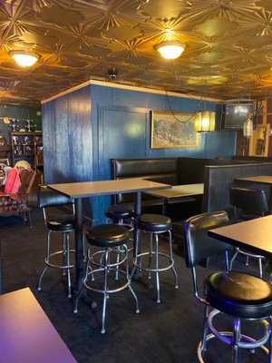 CHATTERBOX PUB - Updated December 2025 - 92 Photos & 256 Reviews - 2229 ...