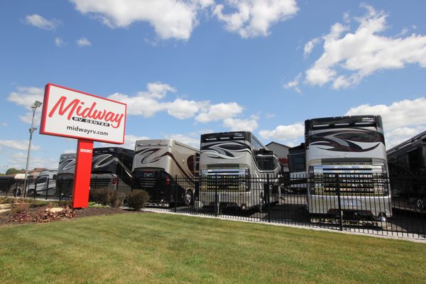 MIDWAY RV CENTER - Updated October 2025 - 52 Photos & 17 Reviews - 5590 ...