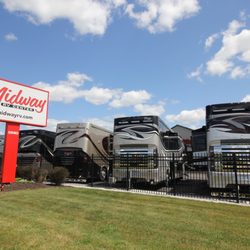 MIDWAY RV CENTER - 41 Photos - 5590 Division Ave S, Grand Rapids ...
