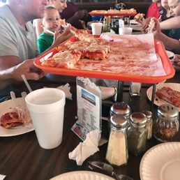 VICTORY PIG PIZZA & BARBECUE - Updated December 2025 - 33 Photos & 82 ...