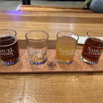 SAMUEL ADAMS TAP ROOM - Updated June 2024 - 467 Photos & 193 Reviews ...