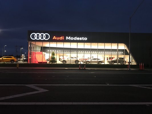 AUDI MODESTO - Updated January 2026 - 130 Photos & 159 Reviews - 4151 ...
