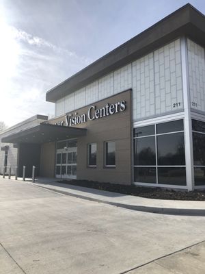 DISCOVER VISION CENTERS - Updated December 2025 - 10 Reviews - 211 NW ...