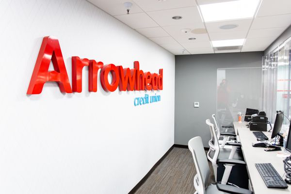 ARROWHEAD CREDIT UNION - Updated December 2025 - 15 Reviews - 24325 ...