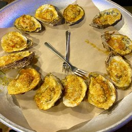 KELLY’S HALF SHELL PUB - Updated July 2025 - 303 Photos & 312 Reviews ...