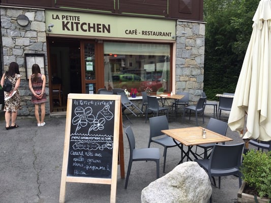 LA PETITE KITCHEN - Updated December 2024 - 10 Reviews - 8 Place du ...