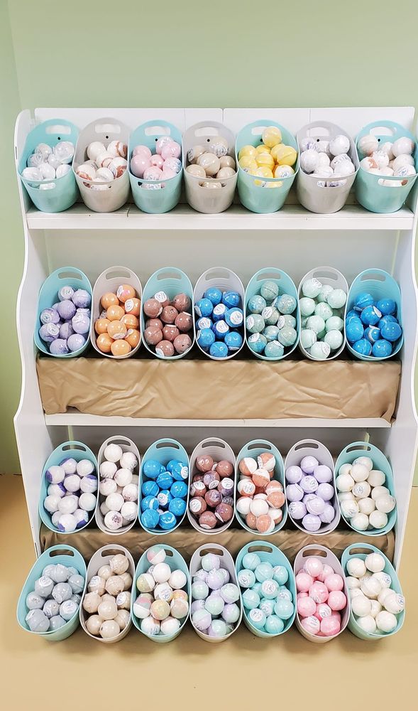 TWO ANGELS SOAPS GALLERY &GIFTS - Updated July 2025 - 14 Photos - 2686 ...