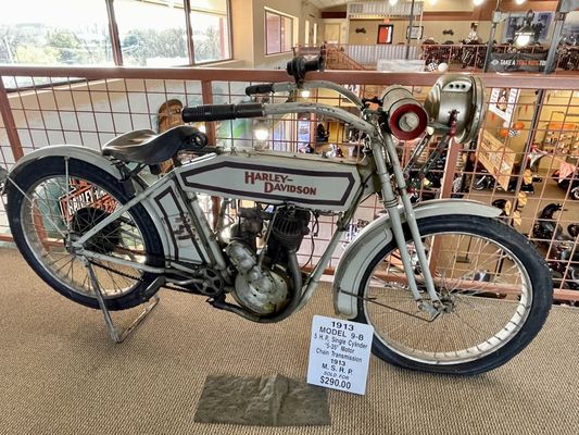 BOOTLEGGER HARLEY-DAVIDSON - Updated December 2025 - 65 Photos & 25 ...