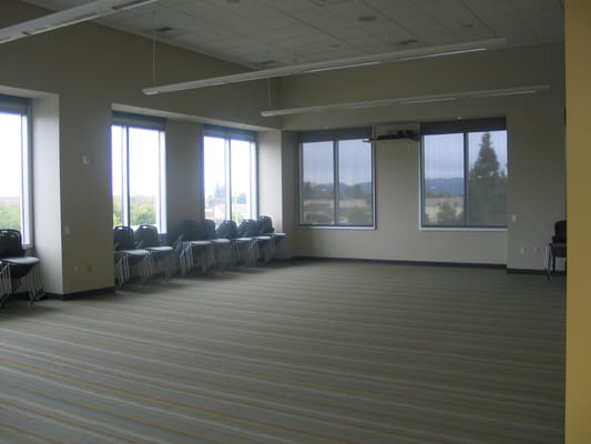 WATSONVILLE PUBLIC LIBRARY - Updated December 2025 - 12 Photos & 13 ...