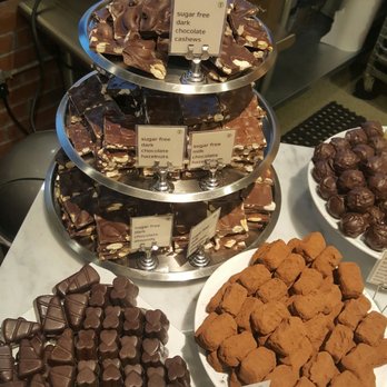 FASTACHI - Updated April 2025 - 39 Photos & 80 Reviews - 598 Mt Auburn ...