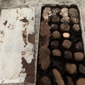 GIANNIOS CANDY - Updated April 2025 - 430 Youngstown Poland Rd ...