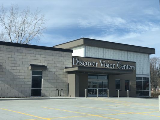 DISCOVER VISION CENTERS - Updated December 2025 - 10 Reviews - 211 NW ...