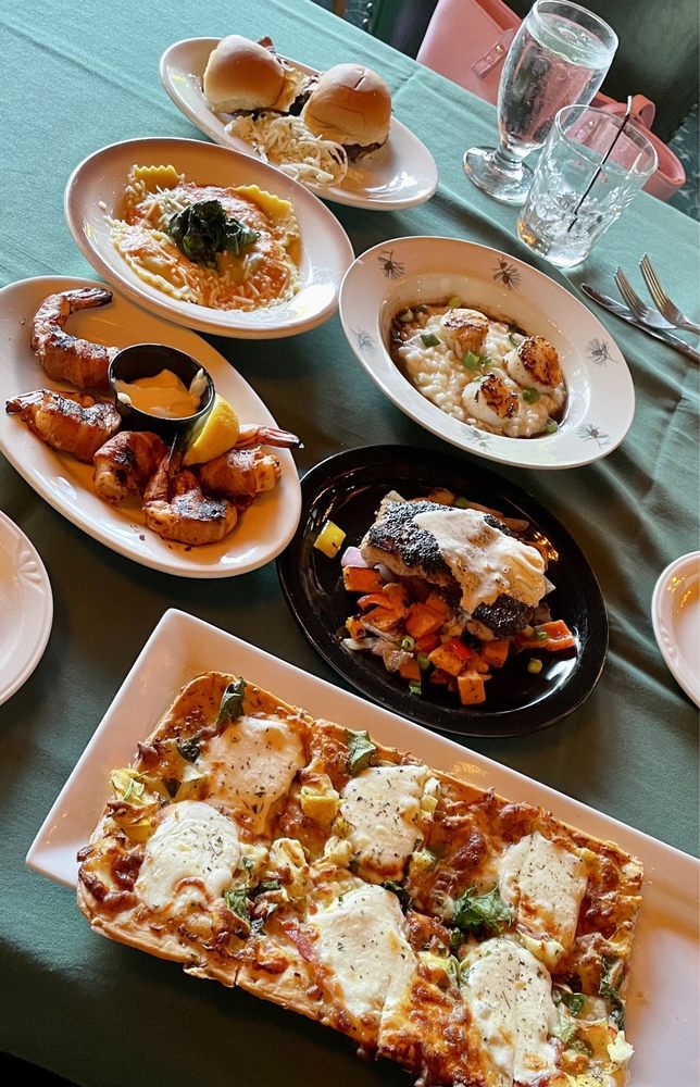 THREE COINS RESTAURANT - Updated May 2026 - 29 Photos & 29 Reviews ...