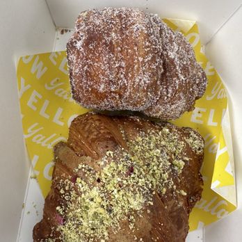 YELLOW THE CAFE - Updated June 2025 - 991 Photos & 420 Reviews - 1524 ...