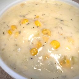 HOWARD’S - Updated July 2025 - 91 Photos & 31 Reviews - 1100 Alakea St ...