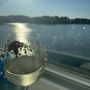 THE FISHERMAN AT LONG POINT - Updated September 2024 - 264 Photos & 293 ...