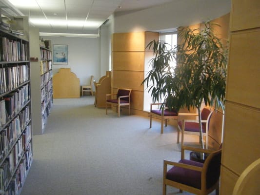 WALTHAM PUBLIC LIBRARY - Updated December 2025 - 22 Photos & 38 Reviews ...