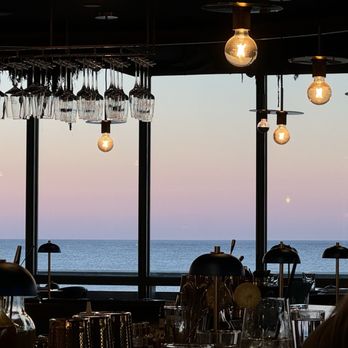 AP ROOFTOP - Updated June 2025 - 105 Photos & 52 Reviews - 1200 Ocean ...