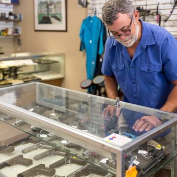TOP DOLLAR PAWN HILTON HEAD ISLAND Updated February 2025 11 Photos 11 Mathews Dr Hilton Head Island South Carolina Pawn Shops Phone Number Yelp