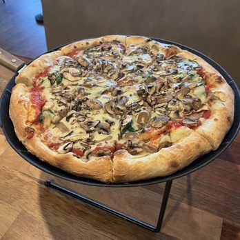 DEVINO’S PIZZA & PASTA - 116 Photos & 296 Reviews - 2221 Morello Ave ...