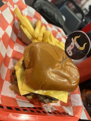 BULLSEYE BURGER HOUSE - Updated December 2025 - 48 Photos & 95 Reviews ...