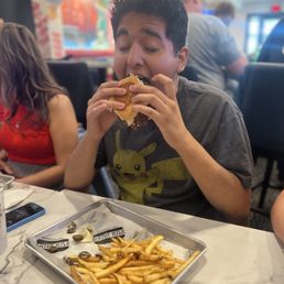 FUN BUNS - Updated July 2025 - 158 Photos & 92 Reviews - 15000 SH-46W ...