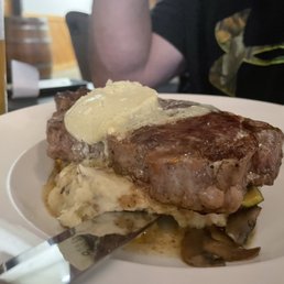 CUT RIVER GRILLE - Updated October 2025 - 55 Photos & 49 Reviews - 1136 ...