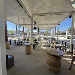 LEFT COAST BREWING - Updated August 2025 - 227 Photos & 174 Reviews ...