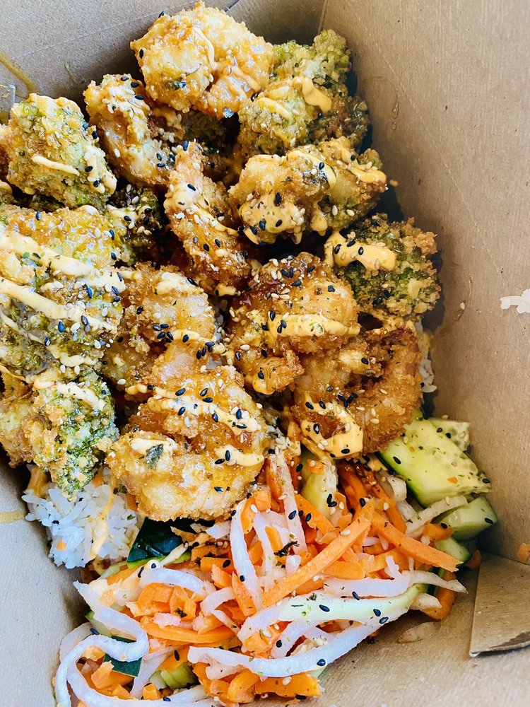 WINGZ AND MI - Updated August 2025 - 551 Photos & 399 Reviews - 25395 ...