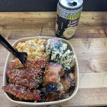 WAVEZ FOOD - Updated January 2026 - 33 Photos & 30 Reviews - 525 E ...