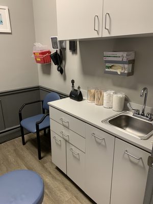 PARKSIDE FAMILY MEDICINE - Updated December 2025 - 15 Photos & 19 ...